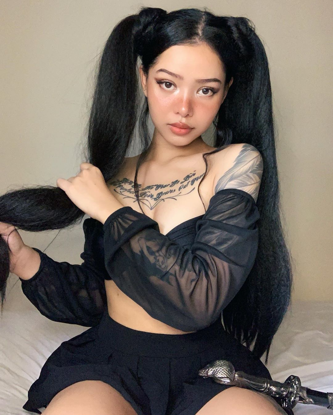 Bella Poarch - PACK · Bella Poarch (FOTOS) 2020 - Bella poarch was born ...